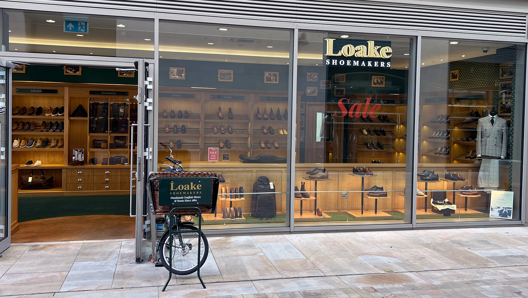 LOAKES SHOEMAKERS | Oxford Alumni